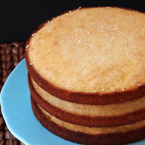 How to crumb coat a cake • Pint Sized Baker