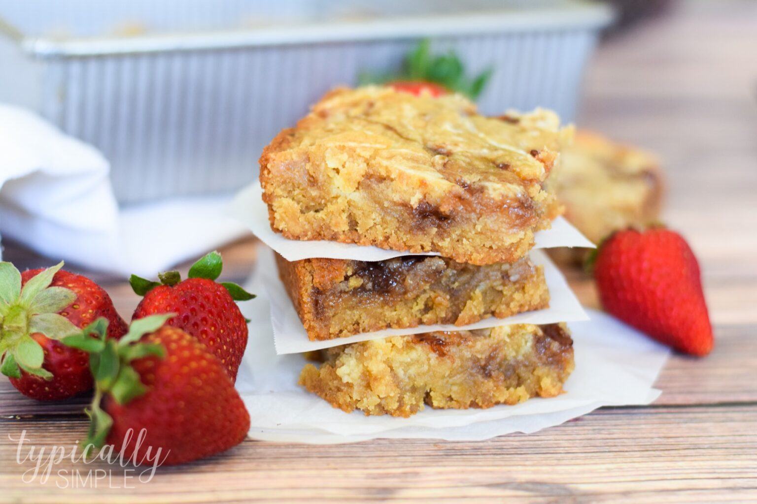 Strawberry Mania - Great Recipes and drinks • Pint Sized Baker