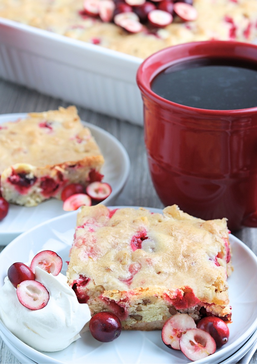 Cranberry Sheet Cake Recipe • Pint Sized Baker